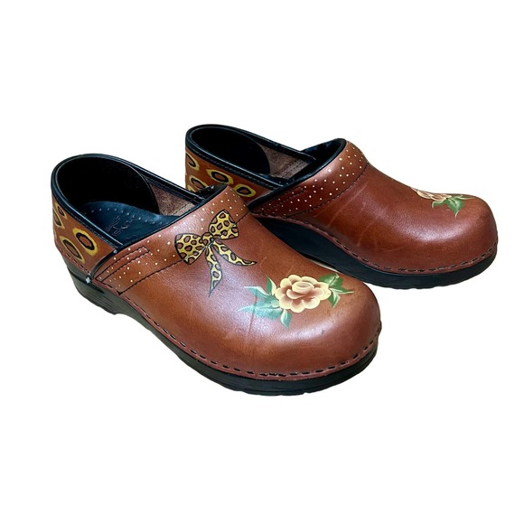 Dansko | Shoes | Limited Edition Dansko Professional Hand Painted Clogs ...